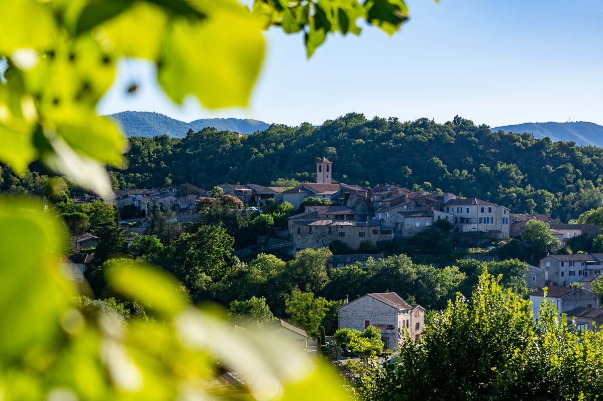 Que faire à Privas et ses environs ? Un week-end sans voiture en centre ...
