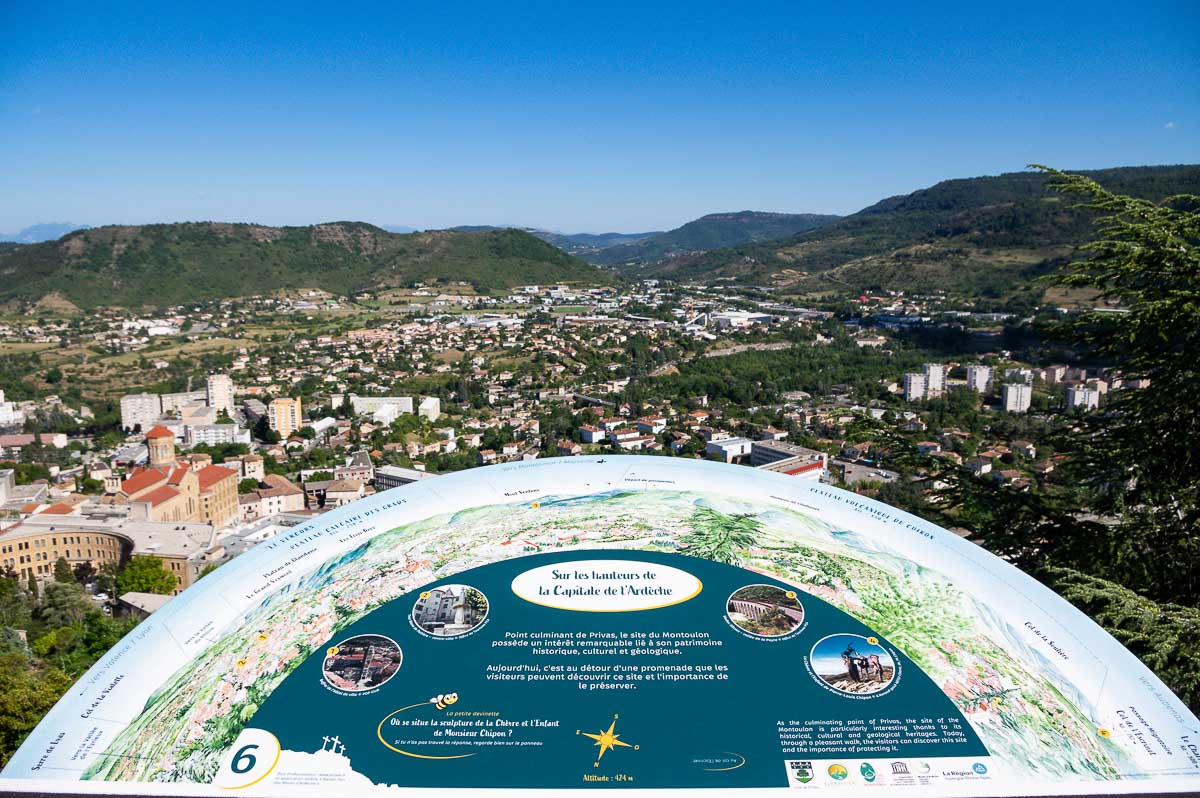 Que faire à Privas et ses environs ? Un week-end sans voiture en centre ...