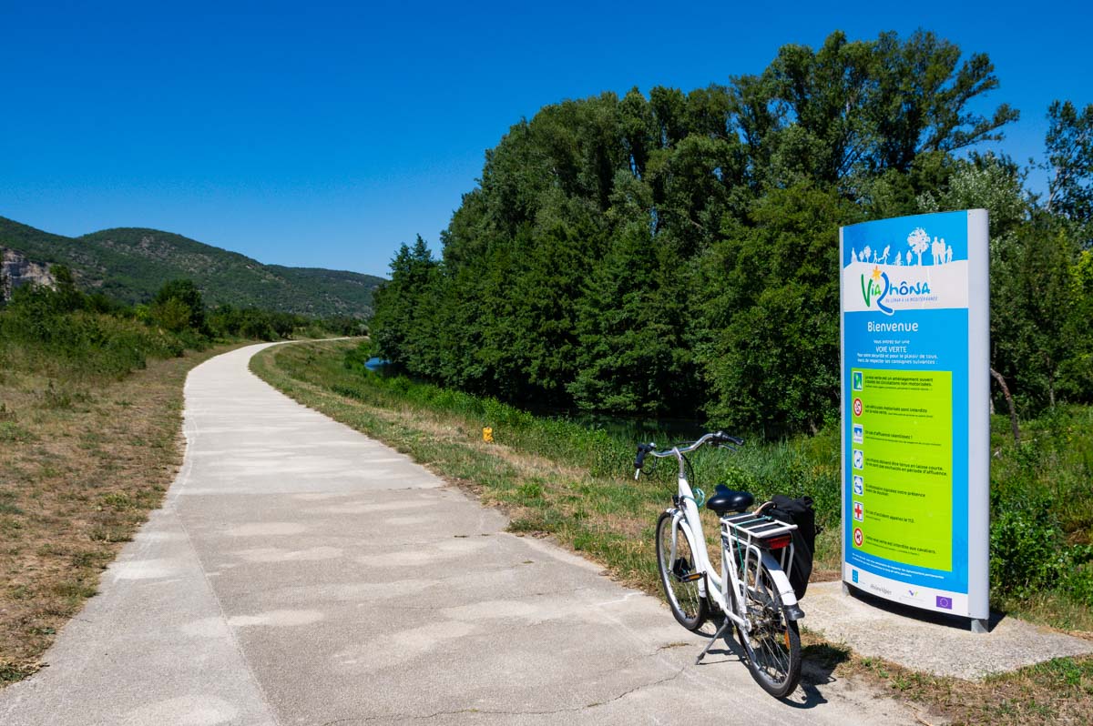 Que faire à Privas et ses environs ? Un week-end sans voiture en centre ...